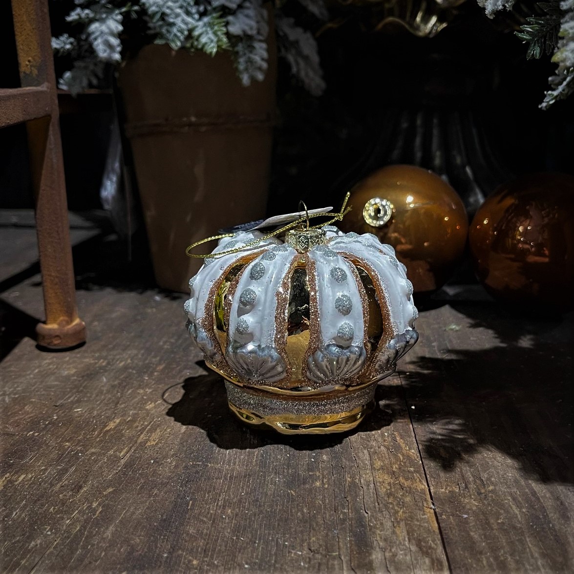 Krona Guld/vit 8,8x8,5x8cm - Julgranspynt